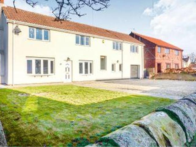 4 Bedrooms Detached house for sale in Mosham Road, Doncaster DN9