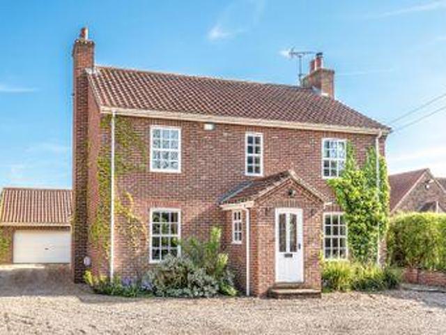4 Bedrooms Detached house for sale in Moss Road, Moss, Doncaster DN6