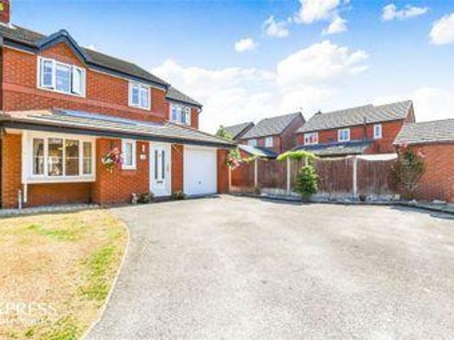 4 Bedrooms Detached house for sale in Mottram Close, Grappenhall, Warrington, Cheshire WA4