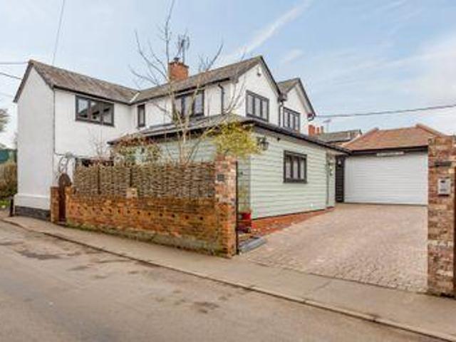 4 Bedrooms Detached house for sale in New England, Sible Hedingham, Halstead CO9