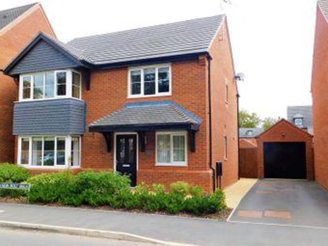 4 Bedrooms Detached house for sale in Newbolt Walk, St Georges Parkway, Stafford ST16
