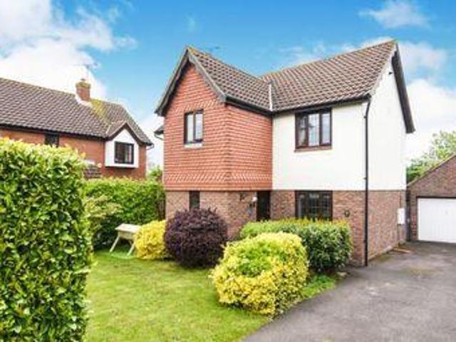 4 Bedrooms Detached house for sale in Newlands Spring, Chelmsford, Essex CM1