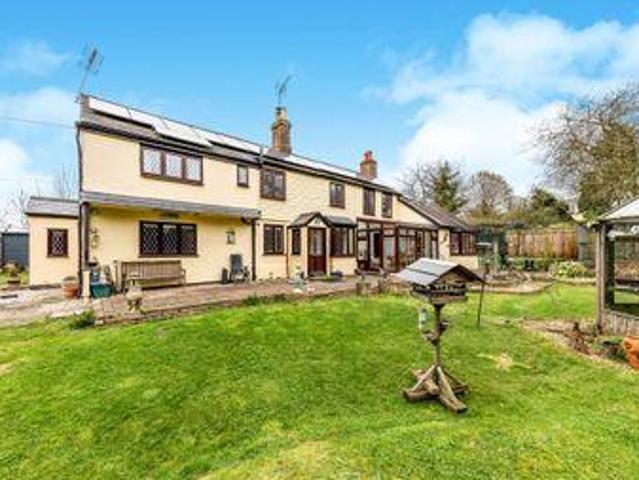 4 Bedrooms Detached house for sale in Nether Street, Widford, Ware SG12