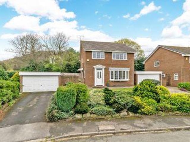 4 Bedrooms Detached house for sale in Netherton Drive, Frodsham WA6
