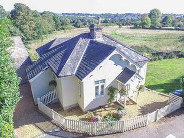 4 Bedrooms Detached house for sale in Nr White Ash Green, Halstead, Essex CO9
