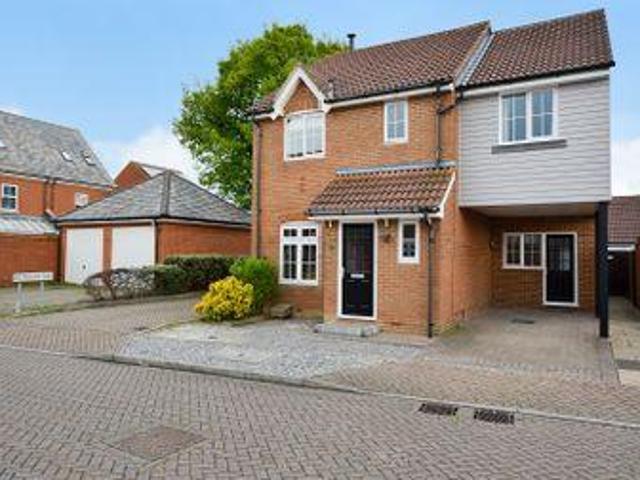 4 Bedrooms Detached house for sale in Octavian Way, Kingsnorth, Ashford TN23