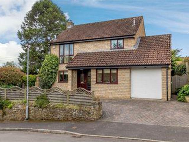 4 Bedrooms Detached house for sale in Orchard Close, South Petherton, Somerset TA13
