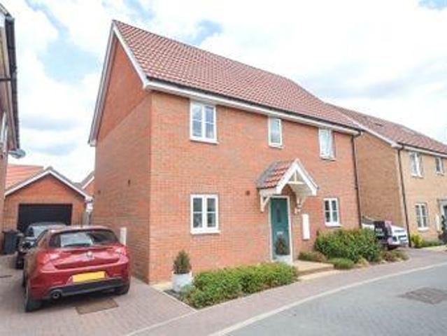 4 Bedrooms Detached house for sale in Orchard Crescent, Elsenham, Essex CM22