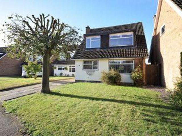 4 Bedrooms Detached house for sale in Orchard Way, Flitwick, Bedford MK45