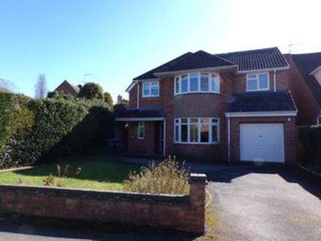 4 Bedrooms Detached house for sale in Avon Crescent, Stratford Upon Avon, Warwickshire CV37