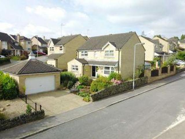 4 Bedrooms Detached house for sale in Apperley Road, Apperley Bridge, Bradford, West Yorkshire BD10