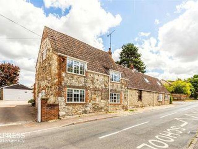 4 Bedrooms Detached house for sale in Ashbury, Swindon, Oxfordshire SN6