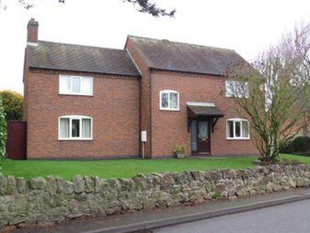 4 Bedrooms Detached house for sale in Ashby Road, Ticknall, Derby DE73