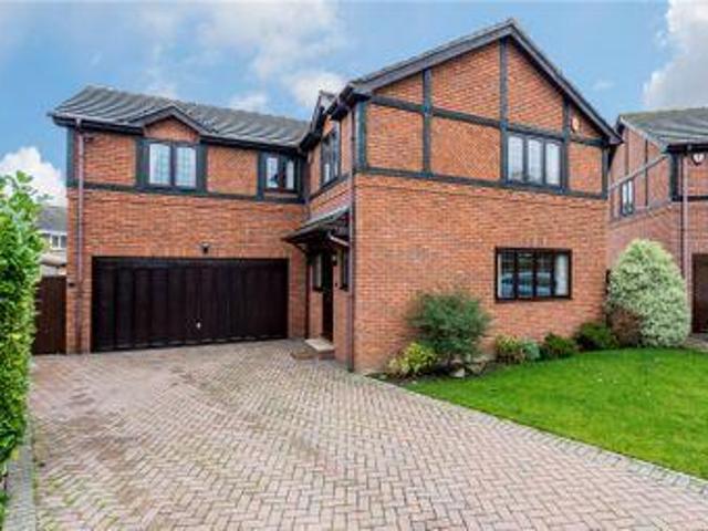 4 Bedrooms Detached house for sale in Ashwood Grange, Durkar, Wakefield, West Yorkshire WF4
