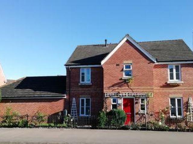 4 Bedrooms Detached house for sale in Bullingham Lane, Hereford HR2