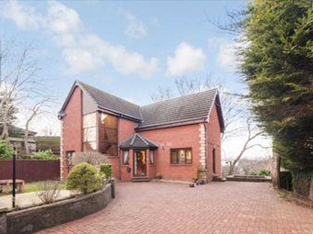 4 Bedrooms Detached house for sale in Busheyhill Street, Cambuslang, Glasgow G72