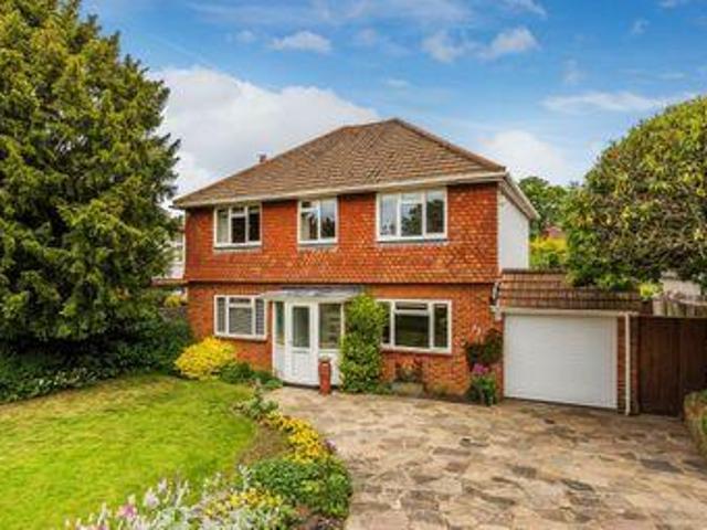 4 Bedrooms Detached house for sale in Burdon Lane, South Cheam, Sutton SM2
