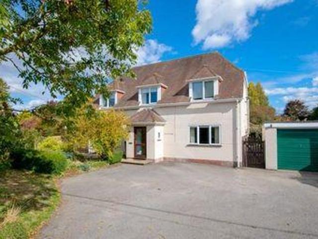 4 Bedrooms Detached house for sale in Basingstoke Road, Old Alresford, Alresford SO24