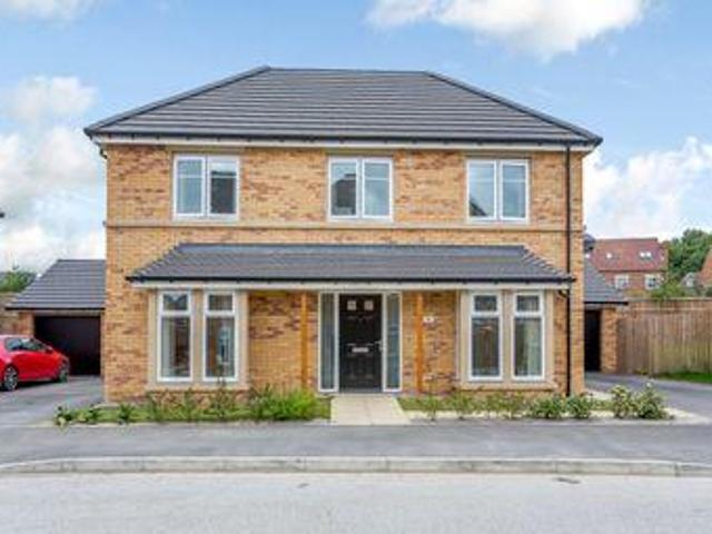 4 Bedrooms Detached house for sale in Bar Lane, Wakefield WF1