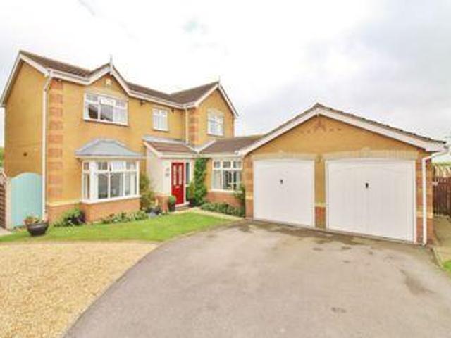 4 Bedrooms Detached house for sale in Beck Croft, Hoyland, Barnsley S74