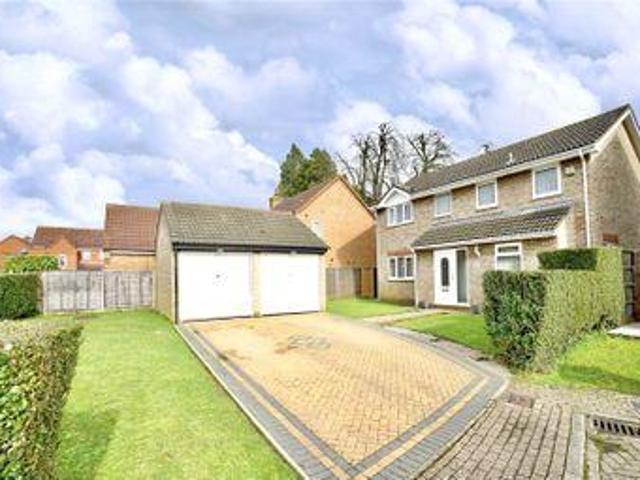 4 Bedrooms Detached house for sale in Beatty Road, Eaton Socon, St. Neots PE19
