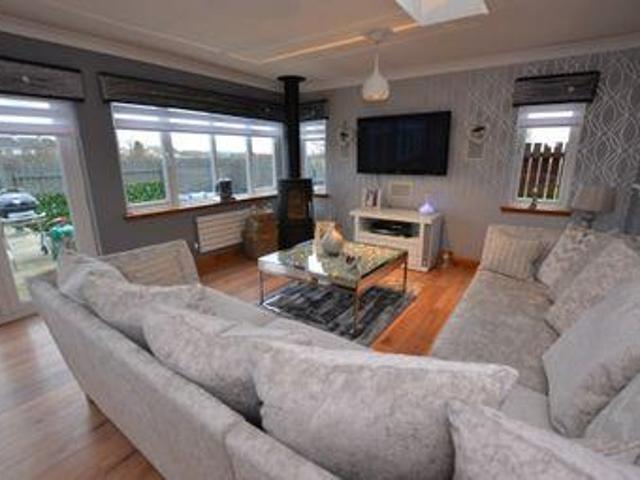 4 Bedrooms Detached house for sale in Beauly Crescent, Wishaw, Lanarkshire ML2