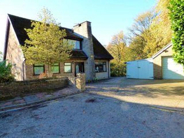 4 Bedrooms Detached house for sale in Billinge Close, Blackburn, Lancashire BB2