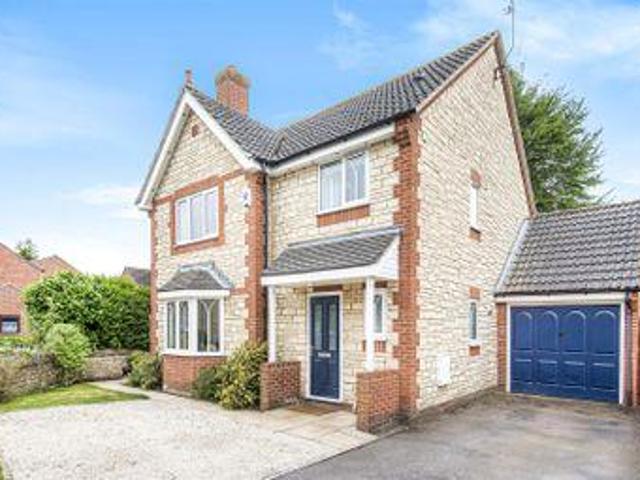 4 Bedrooms Detached house for sale in Blenheim Way, Southmoor, Abingdon OX13