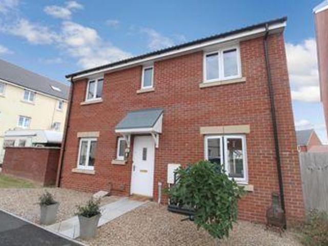 4 Bedrooms Detached house for sale in Bloomery Circle, Newport NP19