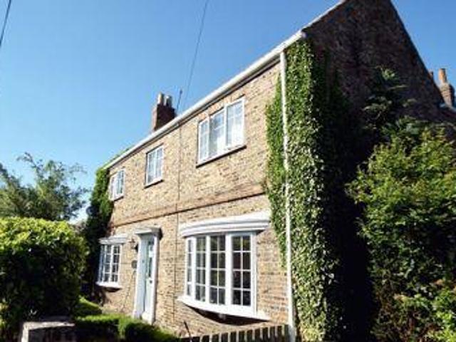 4 Bedrooms Detached house for sale in Bolton, York YO41