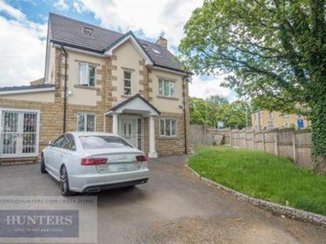 4 Bedrooms Detached house for sale in Bolton Lane, Bradford BD2