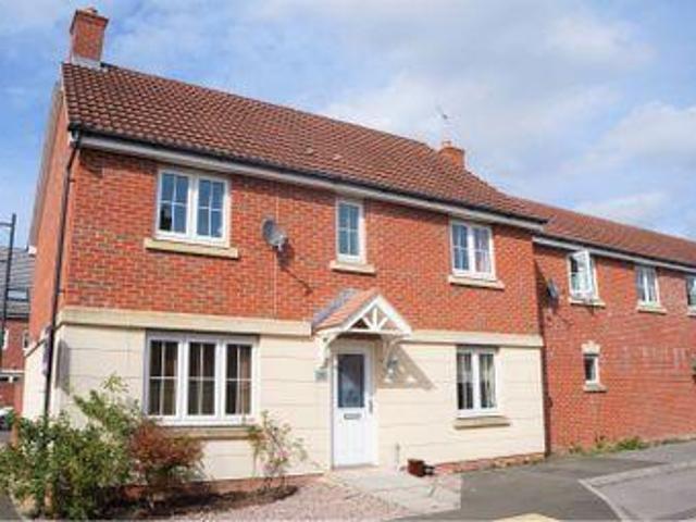 4 Bedrooms Detached house for sale in Bradshaw Court, Swindon SN25