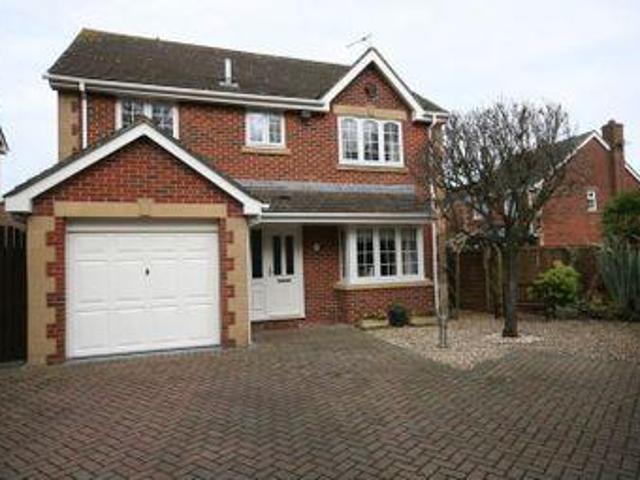 4 Bedrooms Detached house for sale in Brierley Close, Abbeymead, Gloucester GL4