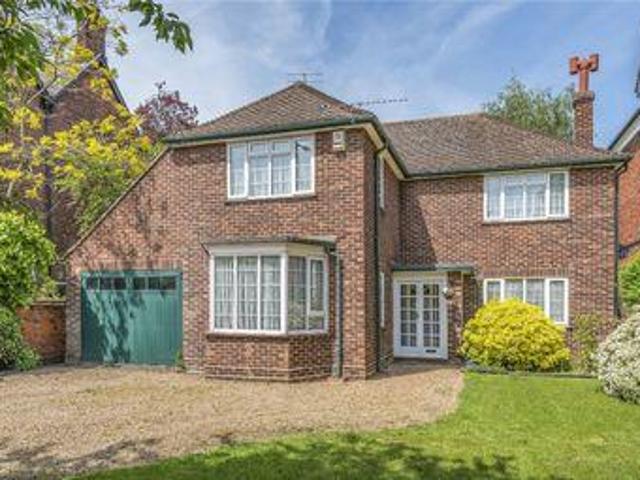 4 Bedrooms Detached house for sale in Bromham Road, Bedford MK40
