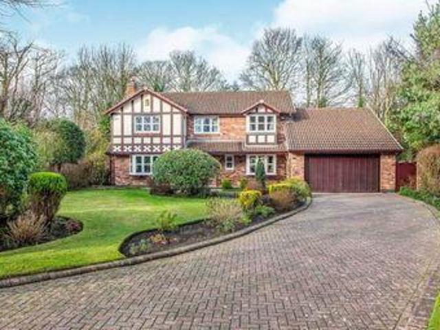 4 Bedrooms Detached house for sale in Canterbury Close, Freshfield, Liverpool L37