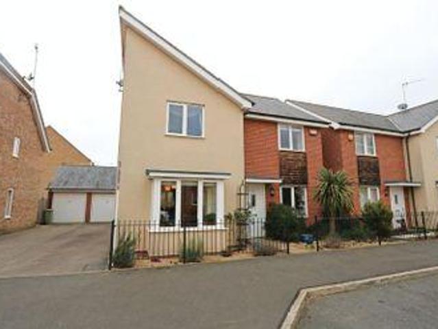 4 Bedrooms Detached house for sale in Causey Arch, Broughton, Milton Keynes MK10
