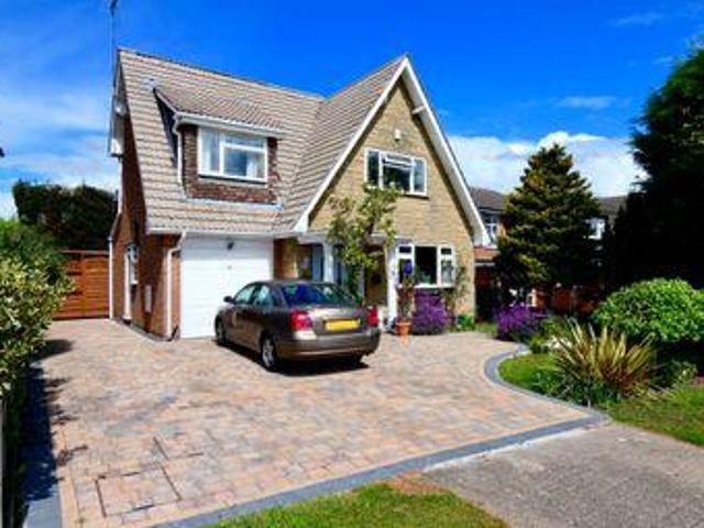 4 Bedrooms Detached house for sale in Chatsworth Drive, Mansfield NG18