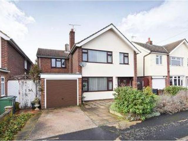 4 Bedrooms Detached house for sale in Chestnut Grove, Braintree CM7
