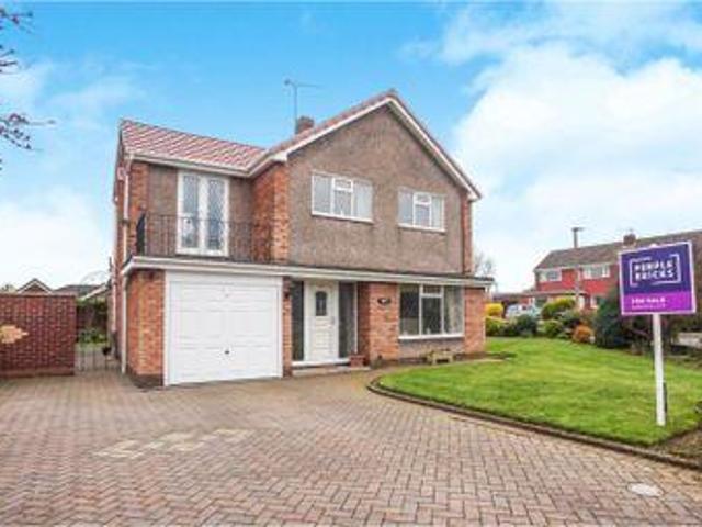 4 Bedrooms Detached house for sale in Chesney Drive, Bottesford DN16
