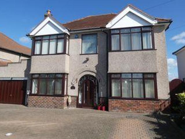 4 Bedrooms Detached house for sale in Church Road, Hale Village, Liverpool L24