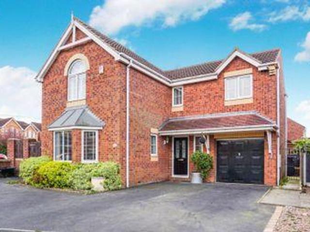 4 Bedrooms Detached house for sale in Clement Close, Normanton WF6
