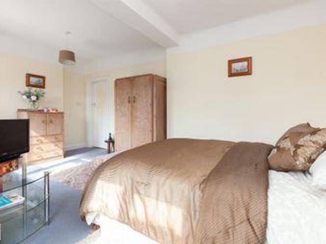 4 Bedrooms Detached house for sale in Collington Avenue, Bexhill On Sea TN39