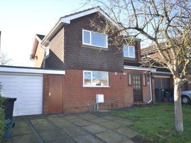 4 Bedrooms Detached house for sale in Como Place, Newcastle Under Lyme ST5