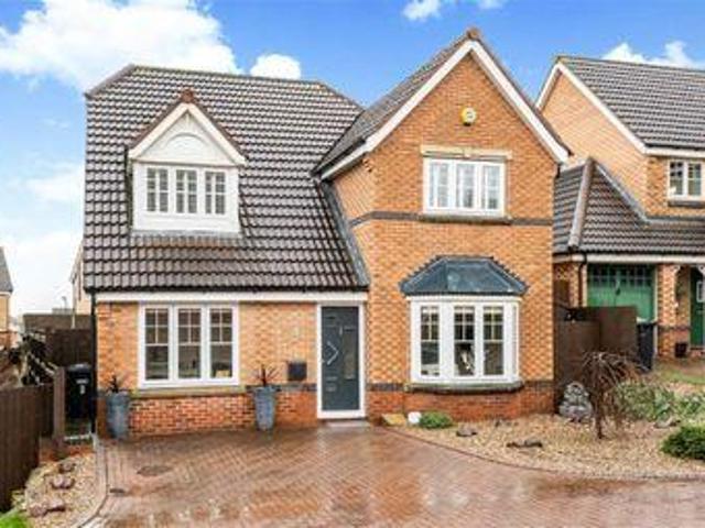 4 Bedrooms Detached house for sale in Cornflower Way, Harrogate, North Yorkshire HG3