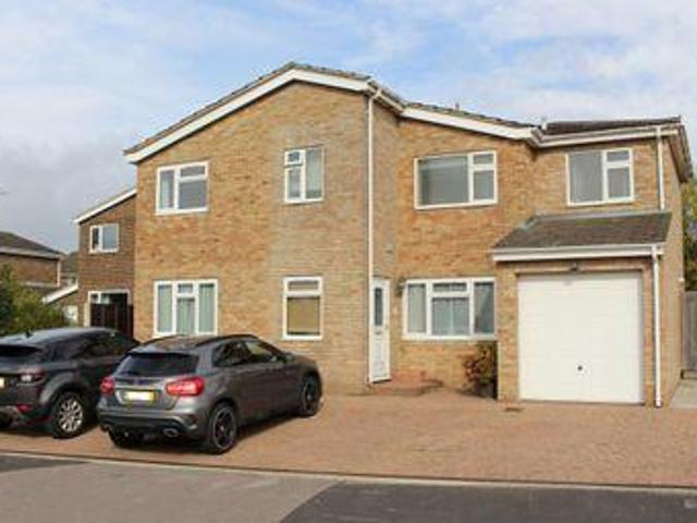 4 Bedrooms Detached house for sale in Corfe Close, Alresford, Hampshire SO24