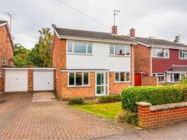 4 Bedrooms Detached house for sale in Court Lane, Stevington MK43