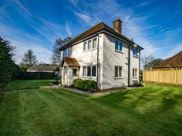 4 Bedrooms Detached house for sale in Crays Pond, Reading RG8