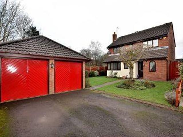 4 Bedrooms Detached house for sale in Dunham Close, Alsager ST7