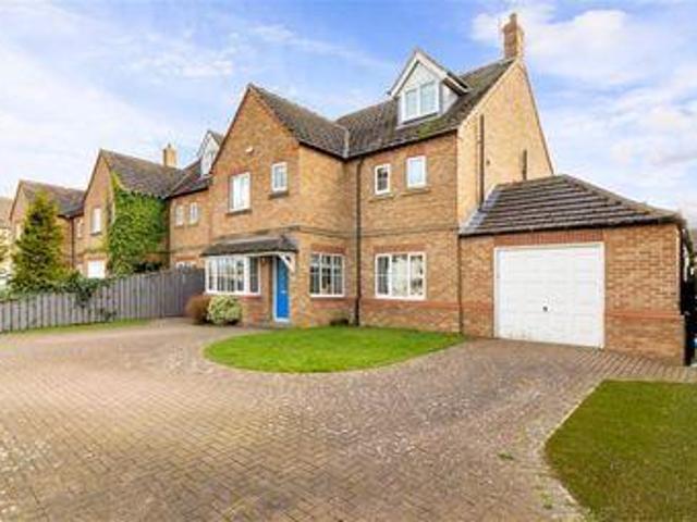 4 Bedrooms Detached house for sale in Dawson Court, Harrogate, North Yorkshire HG3