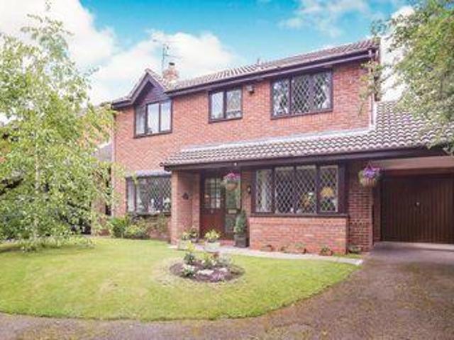 4 Bedrooms Detached house for sale in Dippons Lane, Wolverhampton WV6